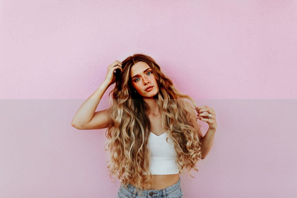 The Curly Hair Psych: Unraveling the Intricate Dynamics of Curls