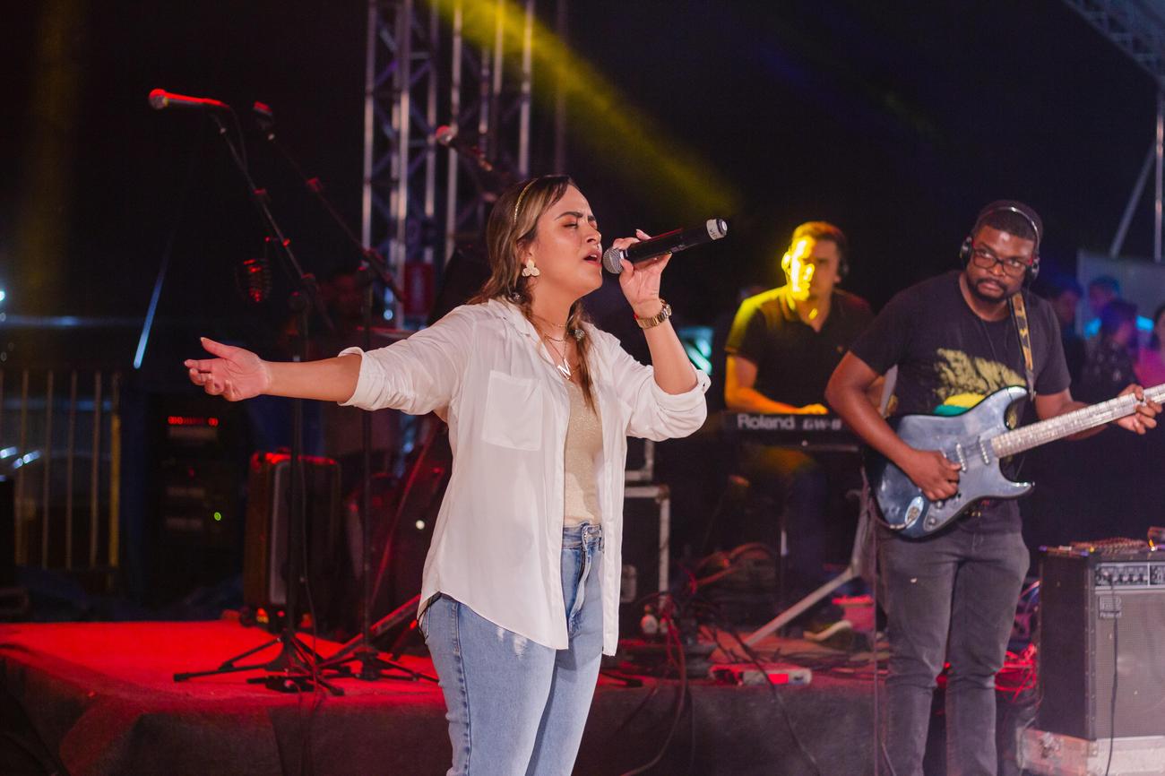 Unveiling the Untold: Fascinating Facts About Singers and Musicians