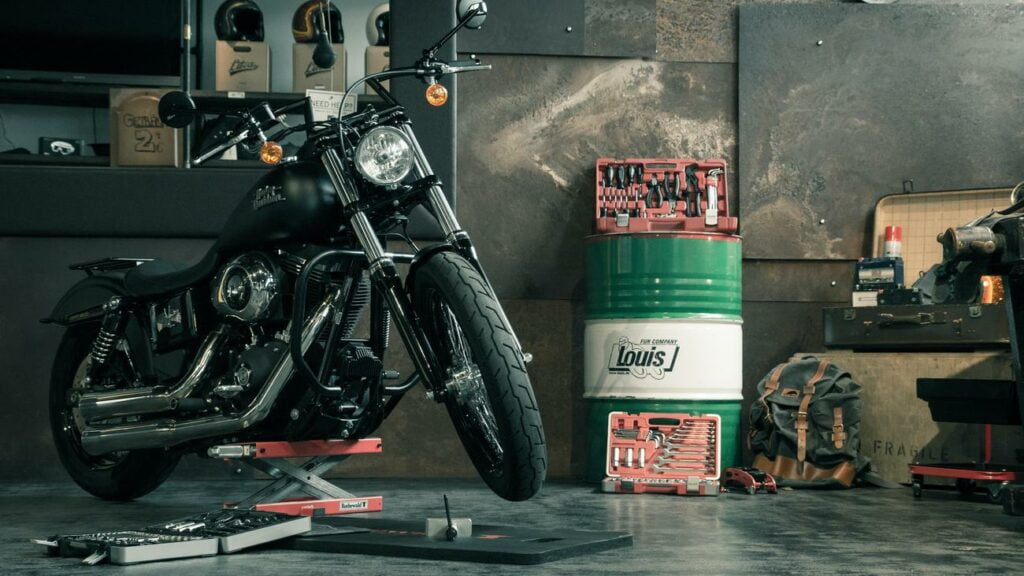 Revving Up: Exploring Fascinating Fun Facts About Motorcycle Mechanics