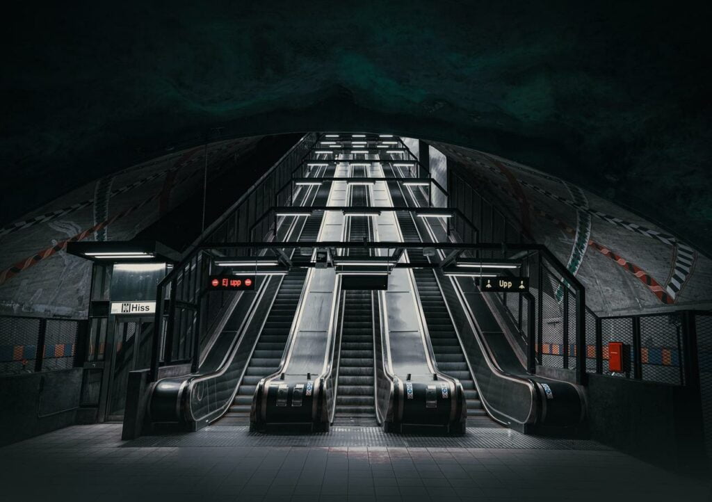 Unveiling the Inception: A Historical Exploration of Elevator Invention