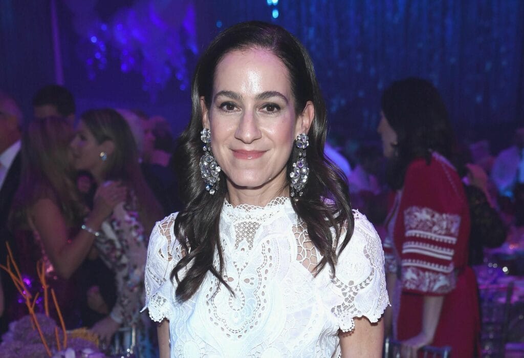 Unmasking the Visionary: Mind-Blowing Facts About Jane Lauder
