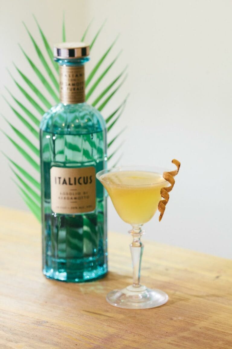 The Best Italicus Cocktails: 20+ Refreshing Recipes & A Botanical Journey