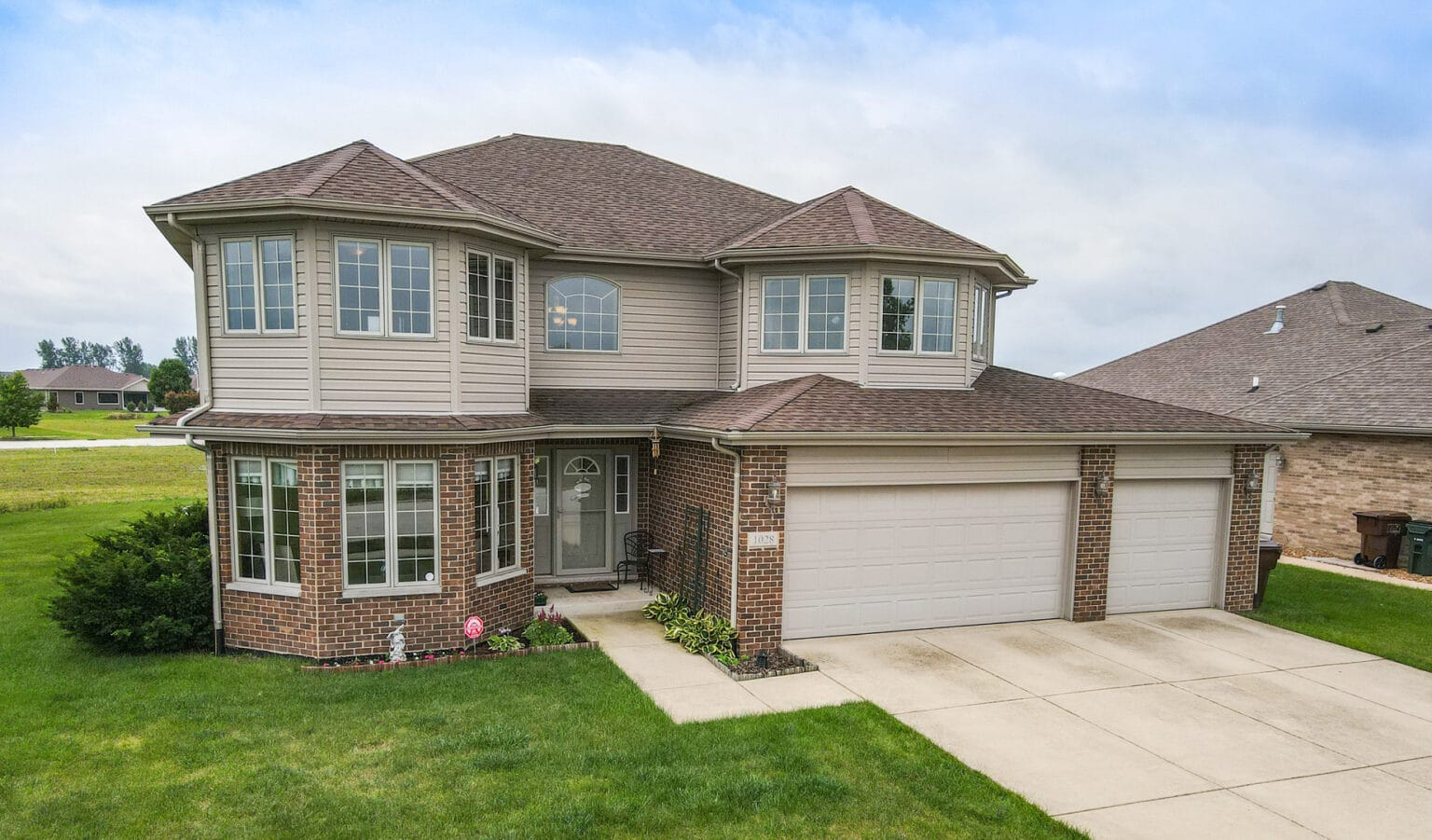 Manteno, IL (Kankakee County): A Small Town with Big Charm