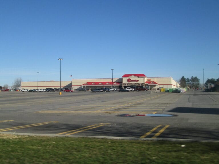 Runnings Clay, NY: Your One-Stop Shop for Home, Farm & Outdoor