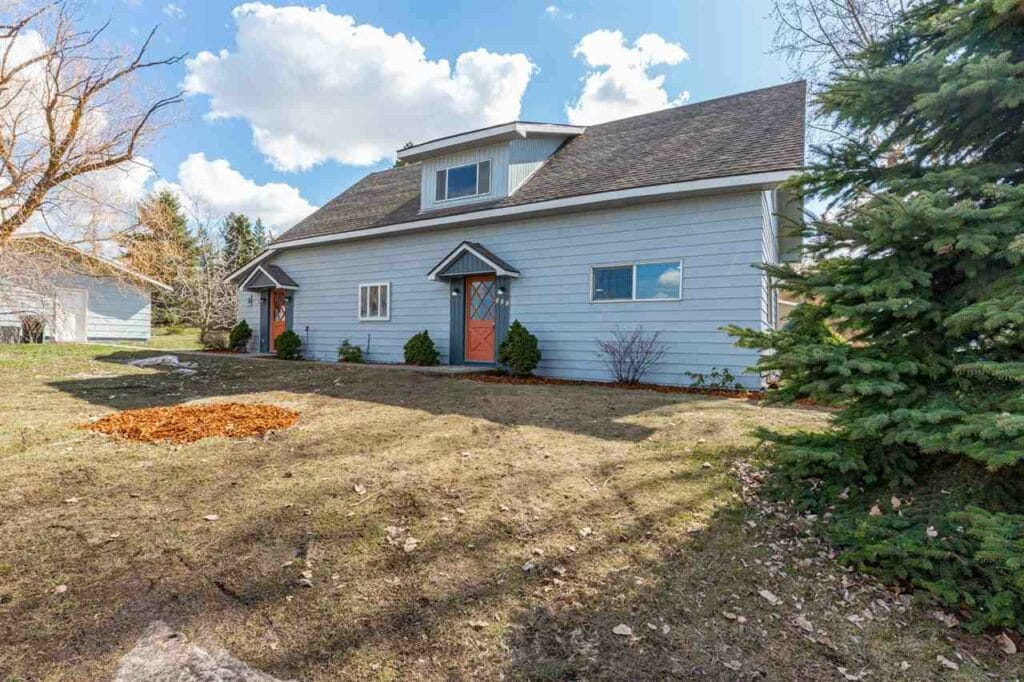 Spangle, WA: Discover Small-Town Charm Near Spokane