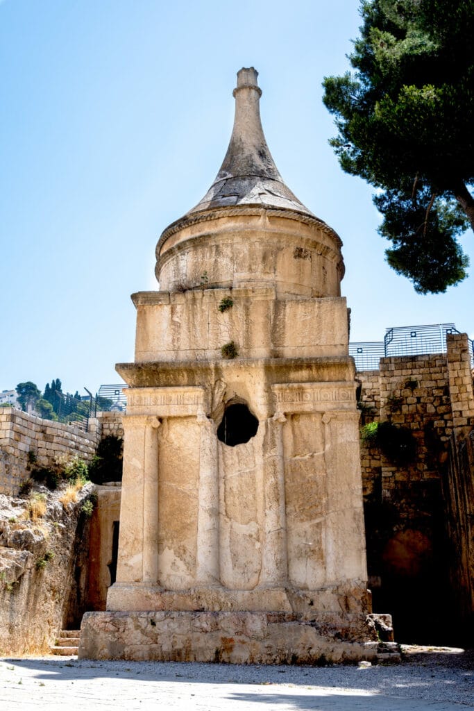 Absalom's Monument: The Mystery of Jerusalem's Kidron Valley Tomb