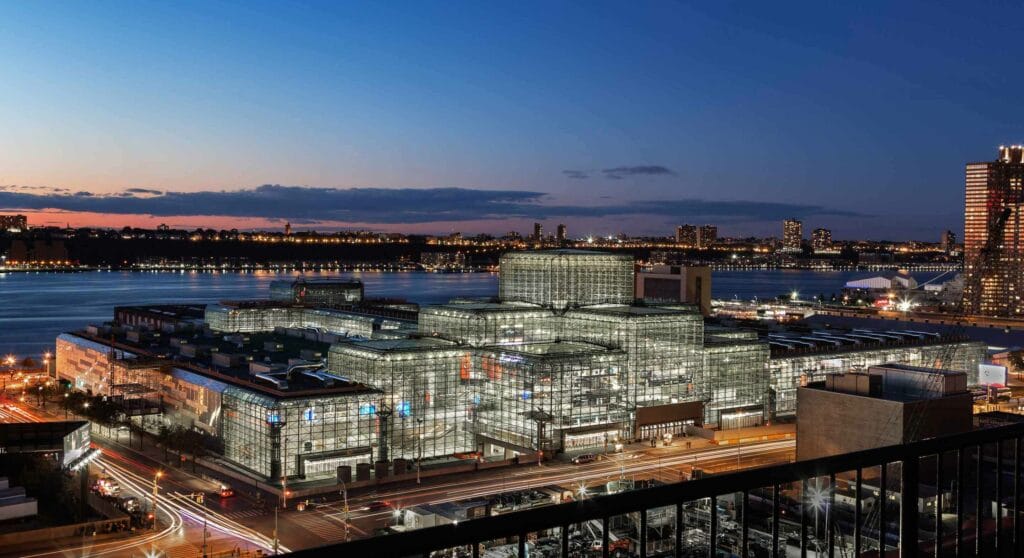 The Rise and Fall of Tilted Arc: A History of NYC's Jacob K. Javits ...
