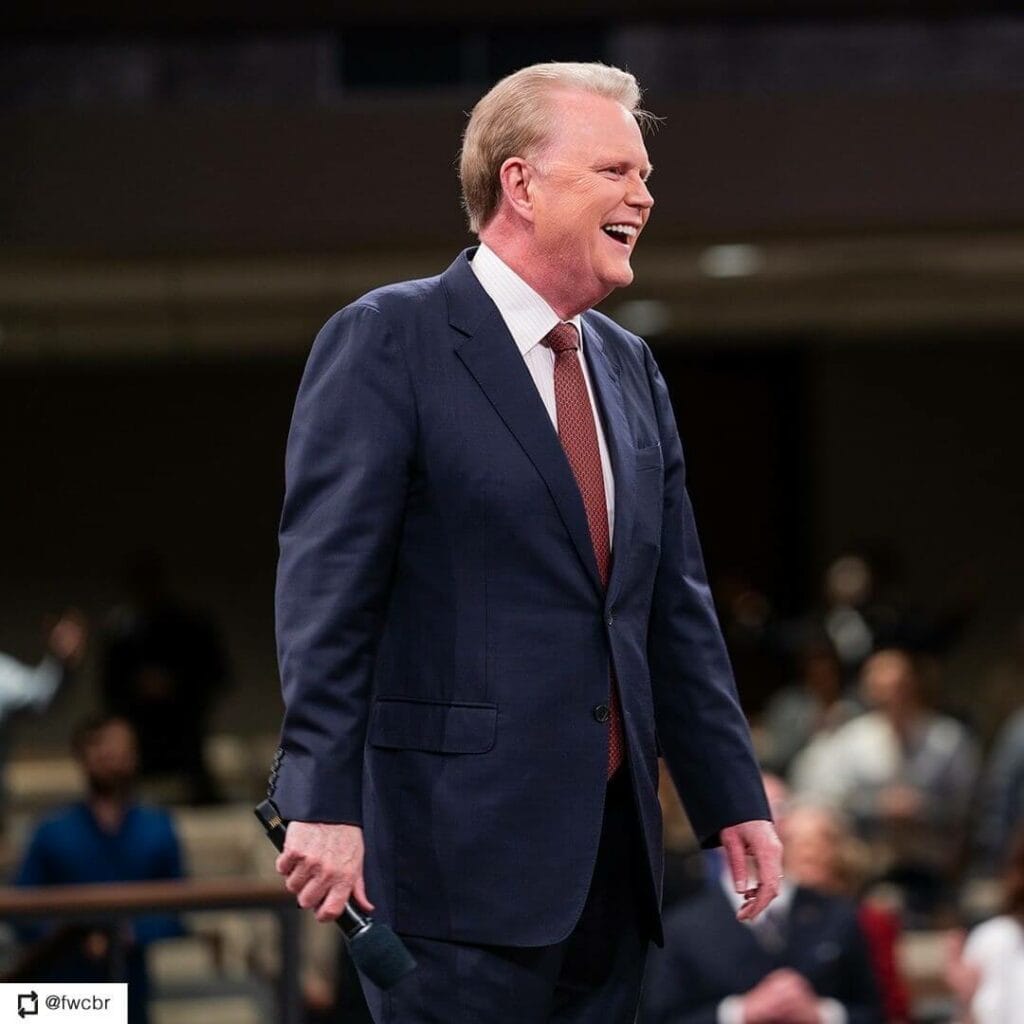 Jimmy Swaggart's Net Worth: Ministry, Scandal, and Fortune