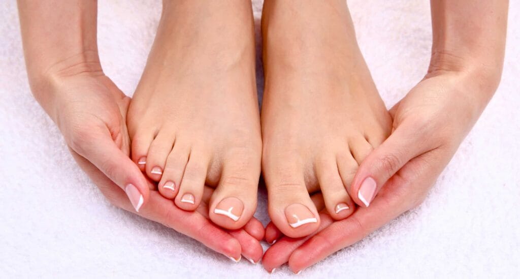 Understanding Onychauxis: A Comprehensive Guide to Thickened Nails – Causes, Symptoms, and ...