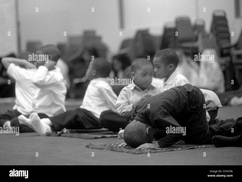 The Complete Guide to Zuhr Prayer: Mastering the 12 Rakats