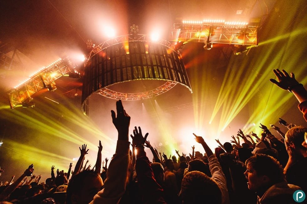 Events in 1927 Mark Aviations Rise and Hollywoods Voice